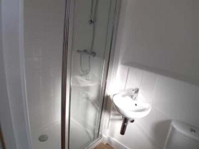 3 bedroom semi detached house for rent in Cushing Avenue, Milton Keynes, MK7