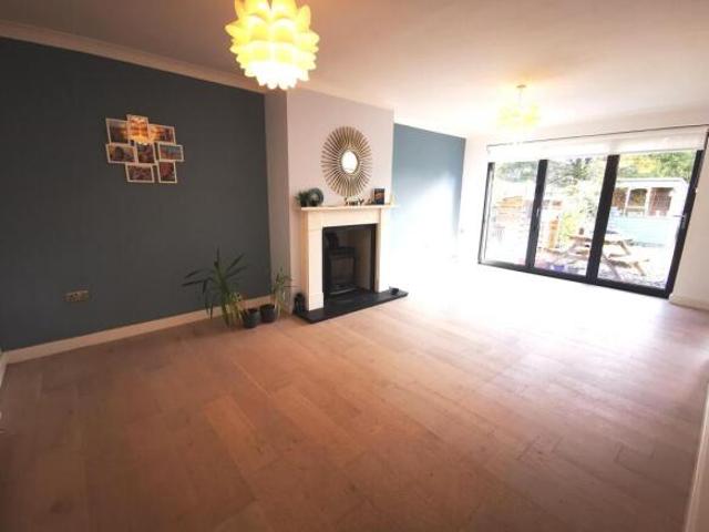3 bedroom semi detached house for rent in Dawlish Place, Newcastle upon Tyne, NE5