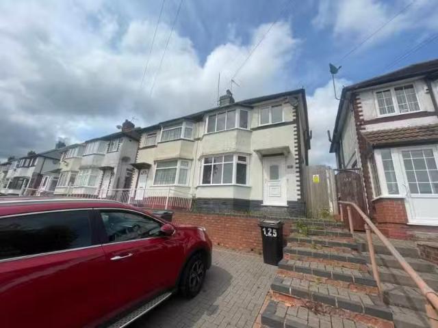 3 bedroom semi detached house for rent in Derrydown Road, Perr.