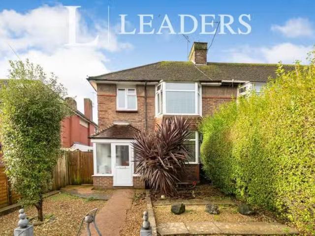 3 bedroom semi detached house for rent in Dominion Road, Worth.