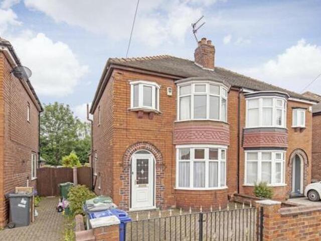 3 Bedroom Semi detached House For Rent In Doncaster