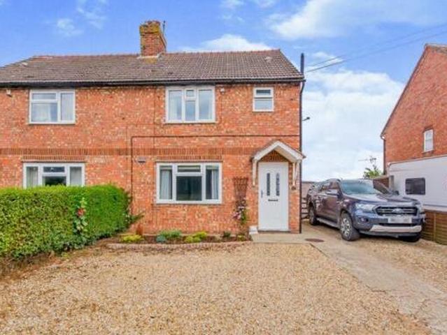 3 Bedroom Semi detached House For Rent In Donington