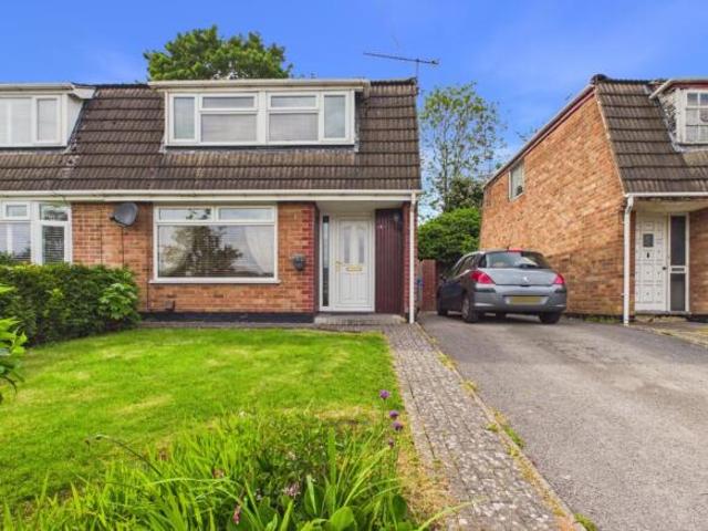 3 bedroom semi detached house for rent in Donington Drive, Sunnyhill, DE23