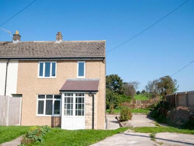 3 Bedroom Semi detached House For Rent In Dove Holes, Derbyshire