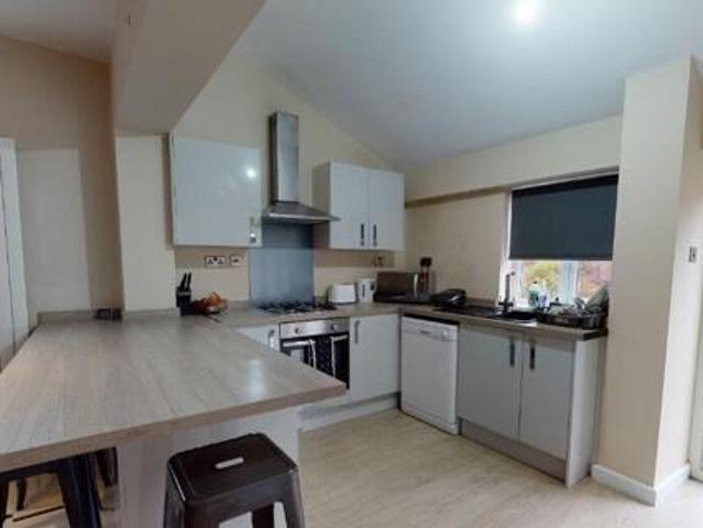 3 Bedroom Semi detached House For Rent In Dunkirk, Nottingham