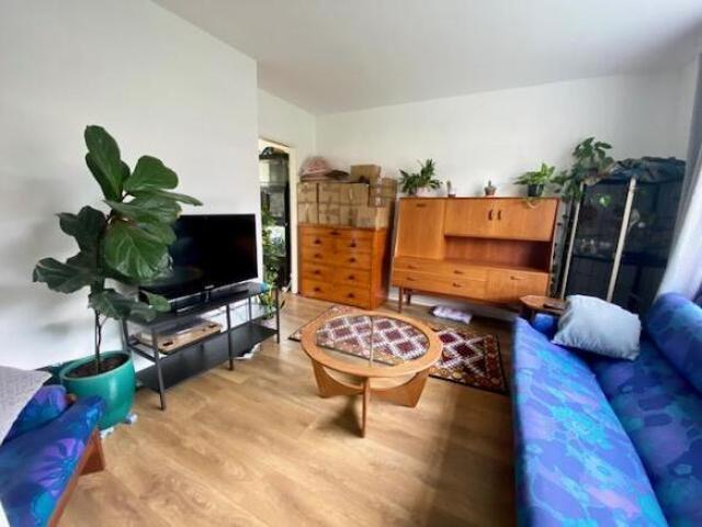 3 bedroom semi detached house for rent in Elmdon Road, Wolverhampton, WV10