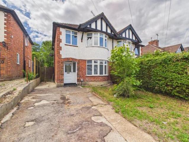 3 bedroom semi detached house for rent in Ennerdale Road, Reading, Berkshire, RG2