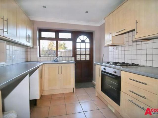 3 bedroom semi detached house for rent in Epping Close, Romford, RM7