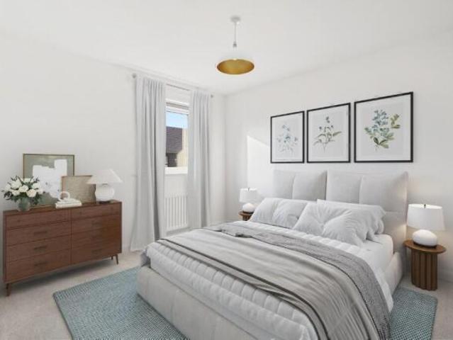 3 bedroom semi detached house for rent in Eredine Crescent, Milton Keynes, Buckinghamshire, MK5