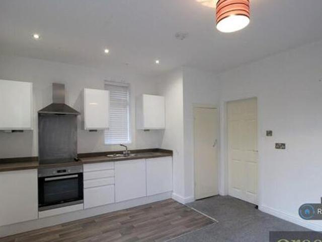 3 Bedroom Semi detached House For Rent In Failsworth, Manchester