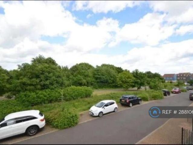3 bedroom semi detached house for rent in Far Holme, Middleton, Milton Keynes, MK10
