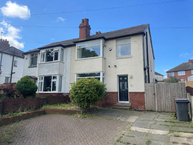 3 bedroom semi detached house for rent in Foundry Lane, Leeds, LS14