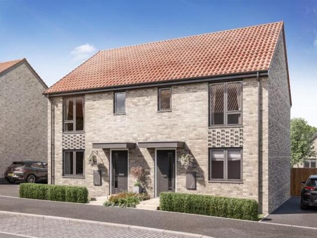 3 bedroom semi detached house for rent in Franklin Drive, Bristol, BS10