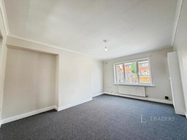 3 bedroom semi detached house for rent in Frinton Road, Broxtowe, Nottingham, NG8