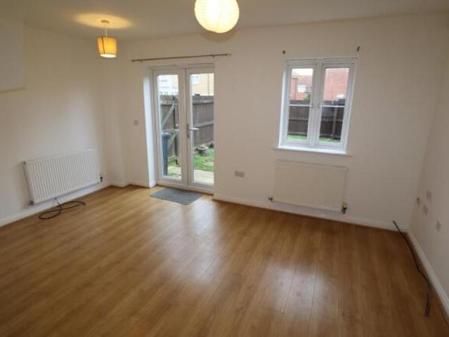 3 bedroom semi detached house for rent in Gabriel Crescent, Lincoln, LN2