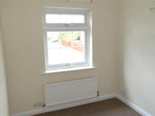 3 bedroom semi detached house for rent in Garton End Road, Peterborough PE1 4EJ, PE1