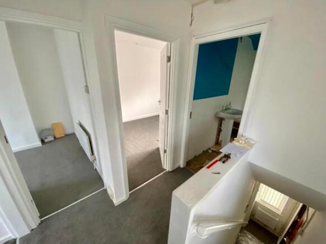 3 bedroom semi detached house for rent in Garden Walk, Bilston, WV14