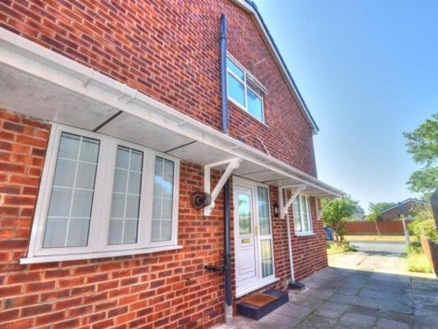 3 bedroom semi detached house for rent in Gardner Road, Formby, Liverpool, L37