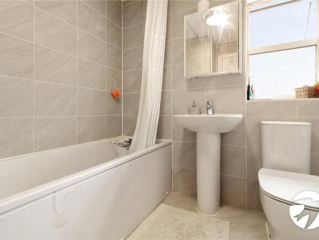 3 bedroom semi detached house for rent in Giles Drive, Castle Hill, Ebbsfleet Valley, Swanscombe, DA10