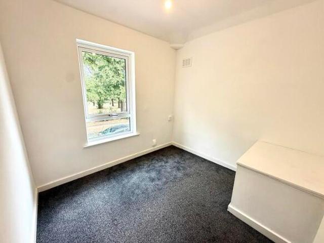 3 bedroom semi detached house for rent in Goldhill, Saffron Lane, Leicester, LE2