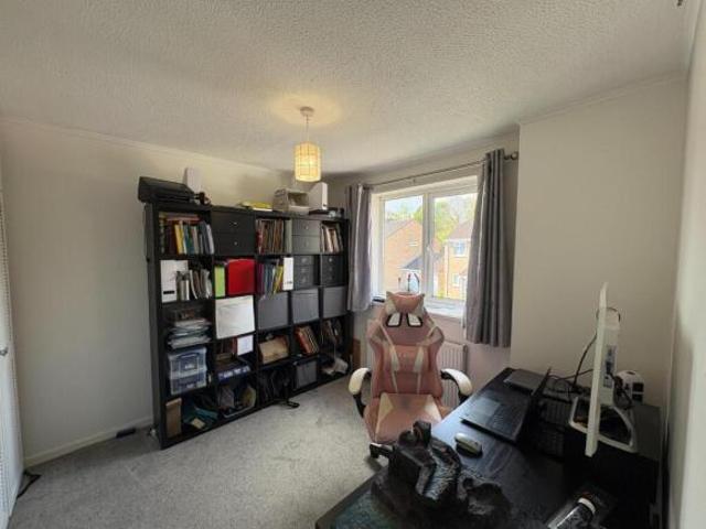 3 bedroom semi detached house for rent in Glanville Gardens, Kingswood, Bristol, BS15