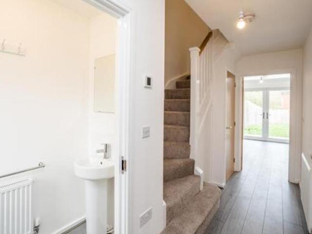 3 Bedroom Semi detached House For Rent In Grange Park