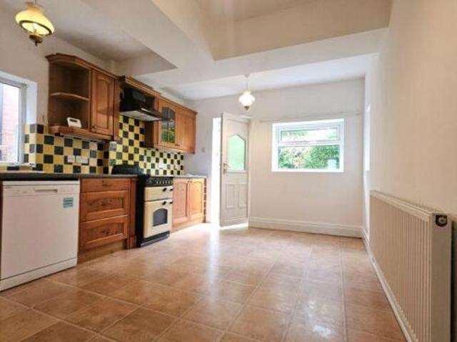 3 bedroom semi detached house for rent in Greenways, Kingwood Avenue, Bolton, BL1 5JA, BL1