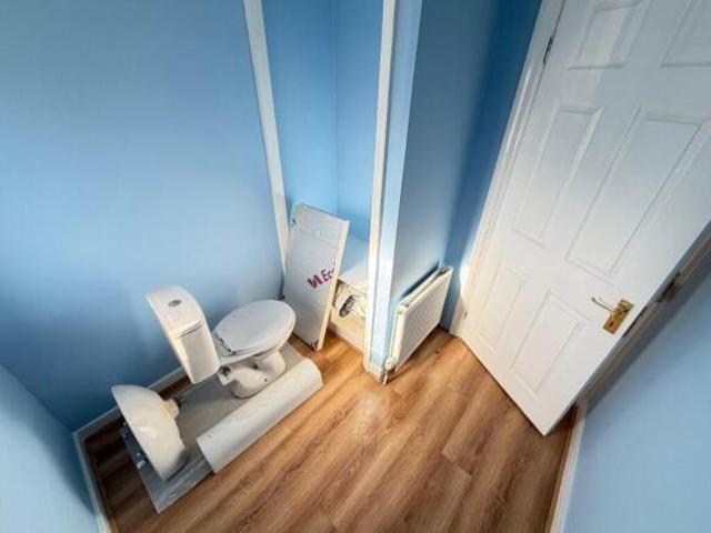 3 bedroom semi detached house for rent in Grittleton Avenue, Wembley, Middlesex, HA9