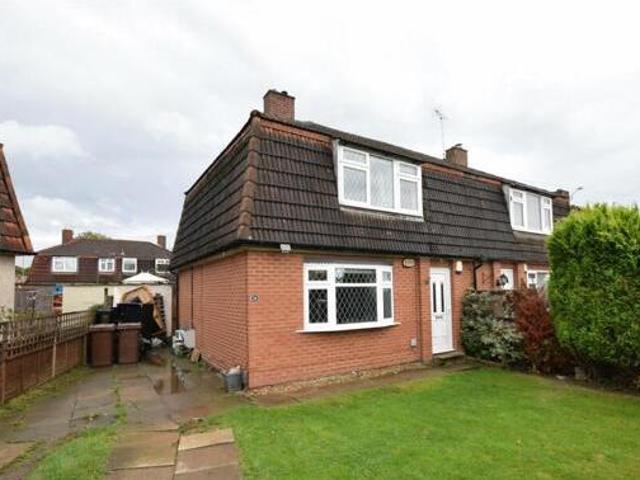 3 Bedroom Semi detached House For Rent In Guiseley, Leeds
