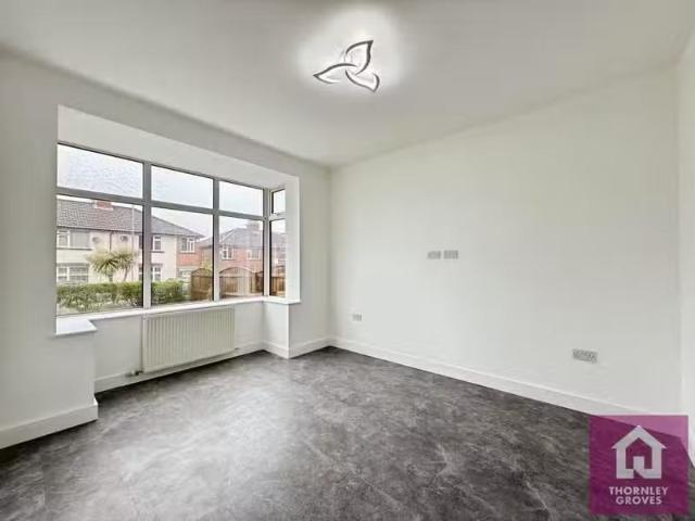 3 bedroom semi detached house for rent in Hamel Street, Bolton.