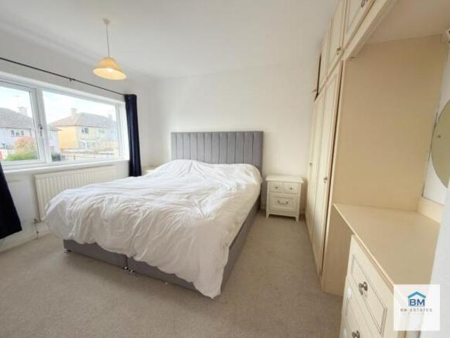 3 bedroom semi detached house for rent in Hamilton Lane, Scraptoft, LE7