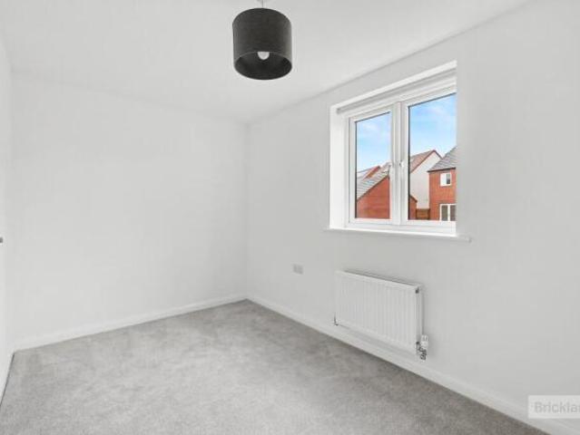 3 bedroom semi detached house for rent in Hanafey Way, Harlestone, Northampton, NN5