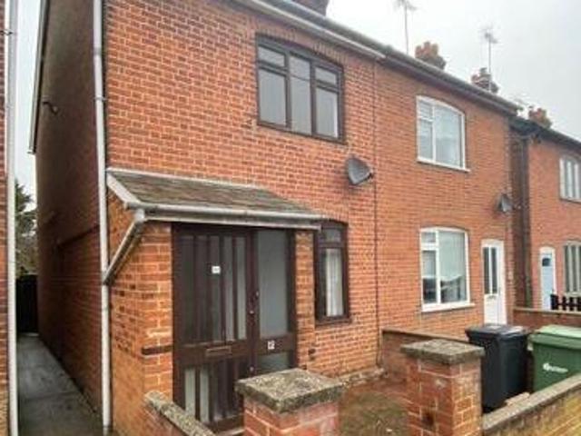 3 Bedroom Semi detached House For Rent In Halstead, Essex