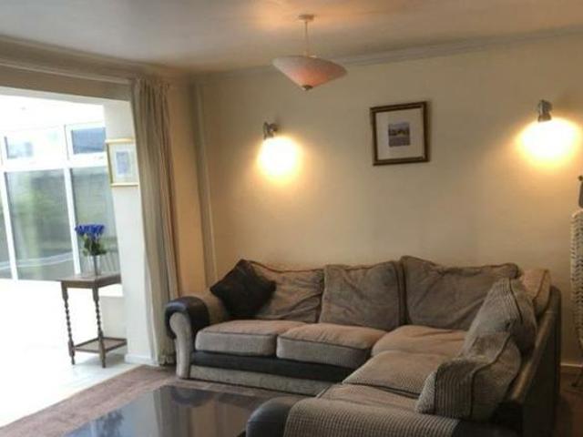3 Bedroom Semi detached House For Rent In Harborne