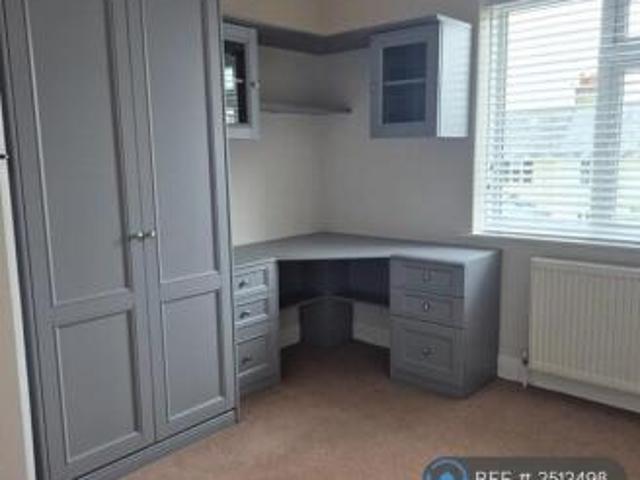 3 bedroom semi detached house for rent in Harlow Crescent, Harrogate, HG2
