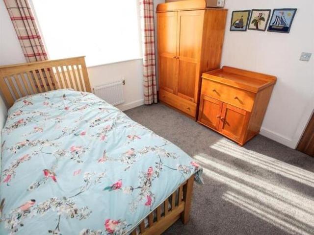 3 bedroom semi detached house for rent in Hawksbill Way, Peterborough, PE2
