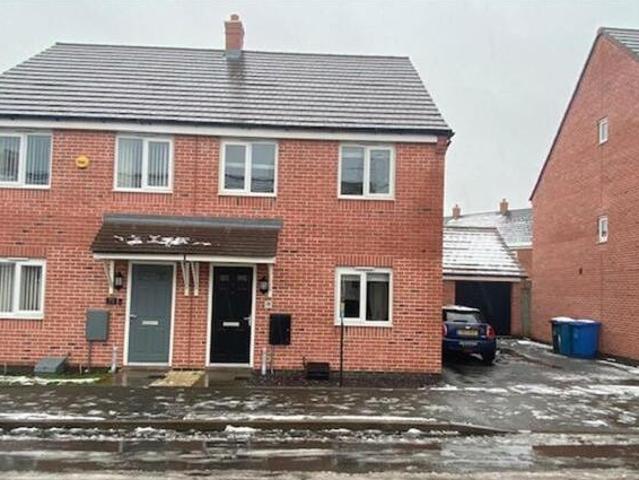 3 Bedroom Semi detached House For Rent In Hawksyard, Rugeley