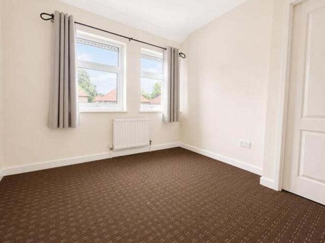 3 bedroom semi detached house for rent in Hazelwood Road, BRADFORD, BD9