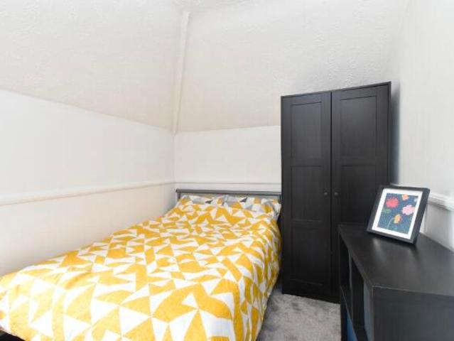 3 bedroom semi detached house for rent in Henderson Road, Norwich, NR4