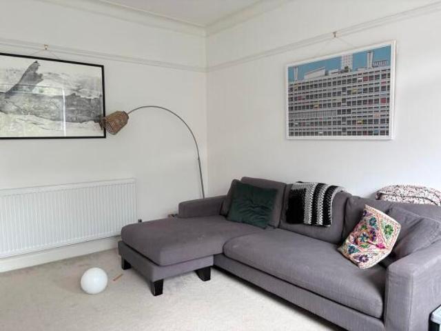 3 bedroom semi detached house for rent in Henley Avenue, Firswood, M16
