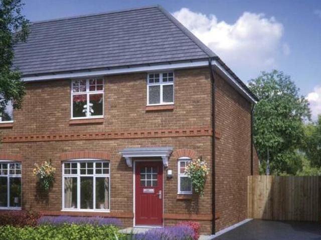 3 Bedroom Semi detached House For Rent In Hinkley