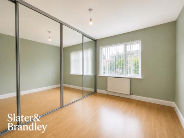 3 bedroom semi detached house for rent in Homefield Road, Nottingham, NG8