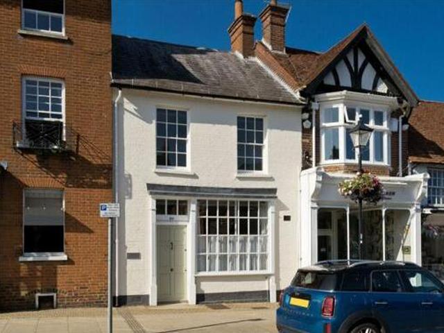 3 Bedroom Semi detached House For Rent In Hook, Hampshire