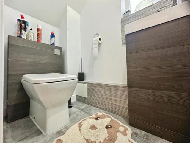 3 bedroom semi detached house for rent in Holtsmere Close, Watford, Hertfordshire, WD25