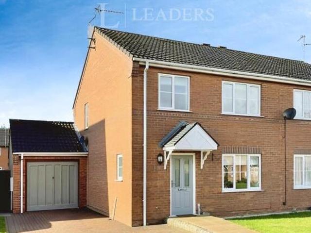 3 Bedroom Semi detached House For Rent In Holbeach