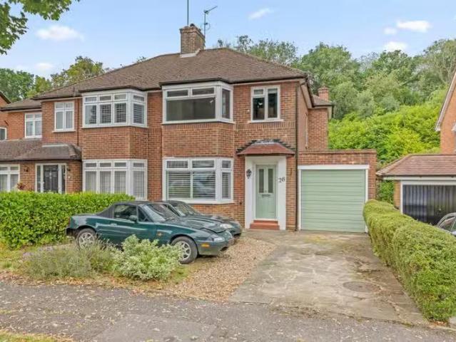 3 bedroom semi detached house for rent in Holmwood Avenue, Sou.