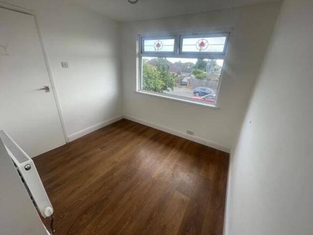 3 bedroom semi detached house for rent in Hopes Lane, Ramsgate, CT12
