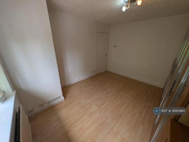 3 bedroom semi detached house for rent in Hough Road, Birmingham, B14