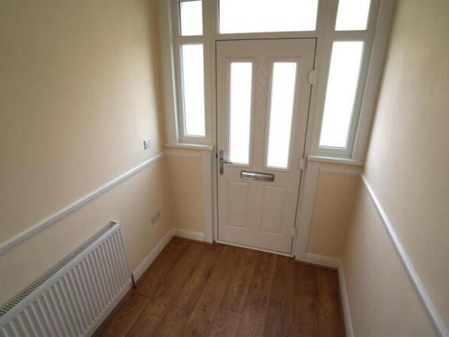 3 bedroom semi detached house for rent in Huntingdon Road, Southend On Sea, SS1