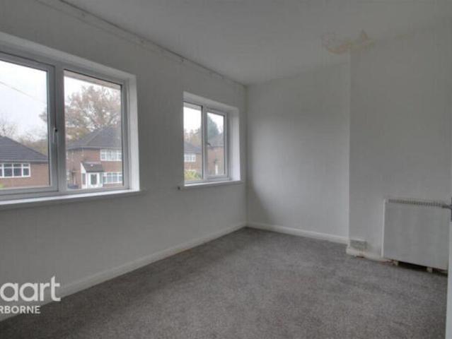 3 bedroom semi detached house for rent in Hunslet Road, Quinton, B32